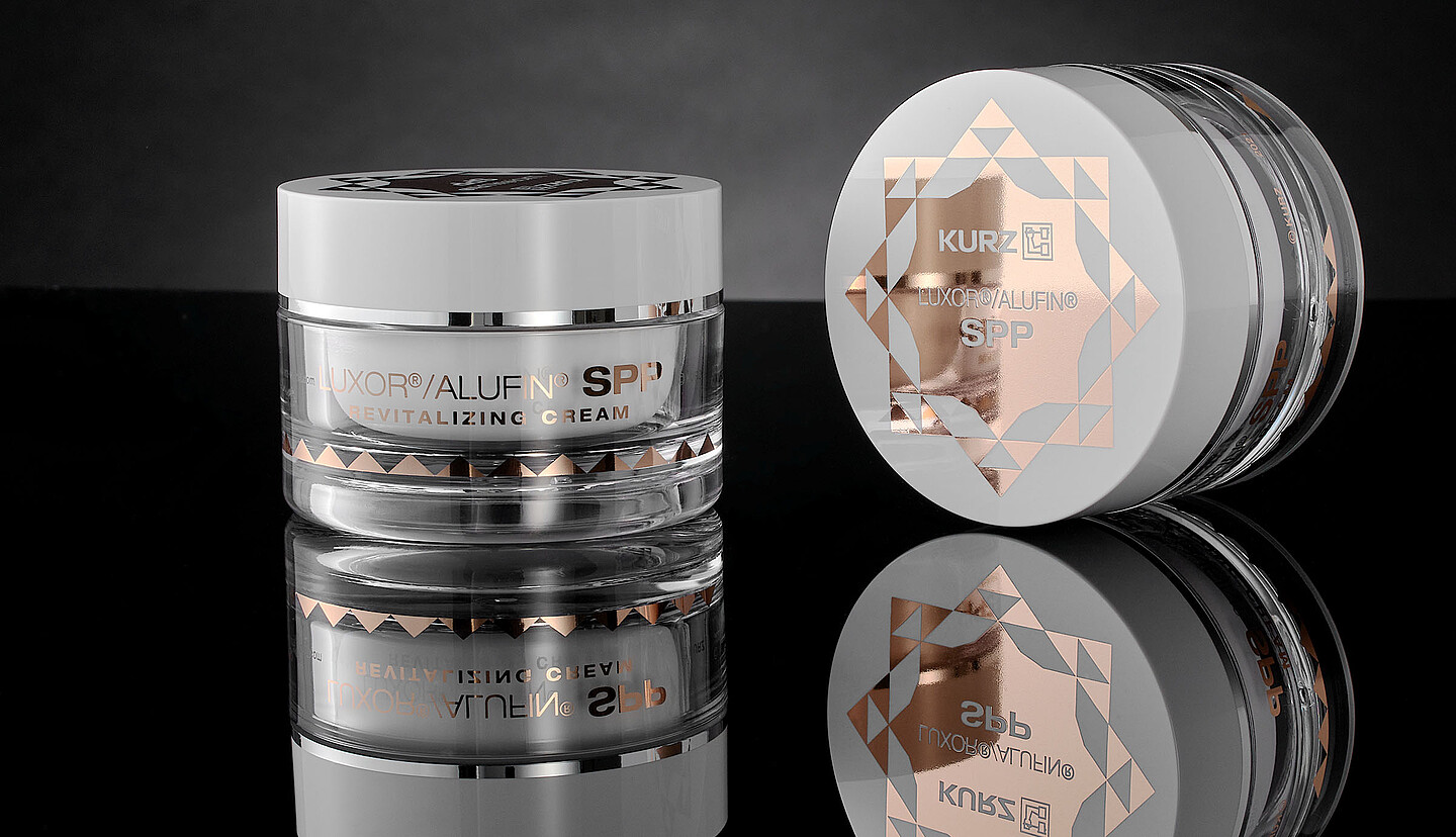 Plastic Decoration: Heißprägen | KURZ Plastic Decoration