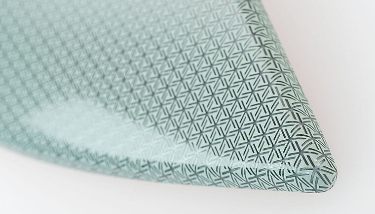 Plastic Decoration: PMD Print Mold Design Process